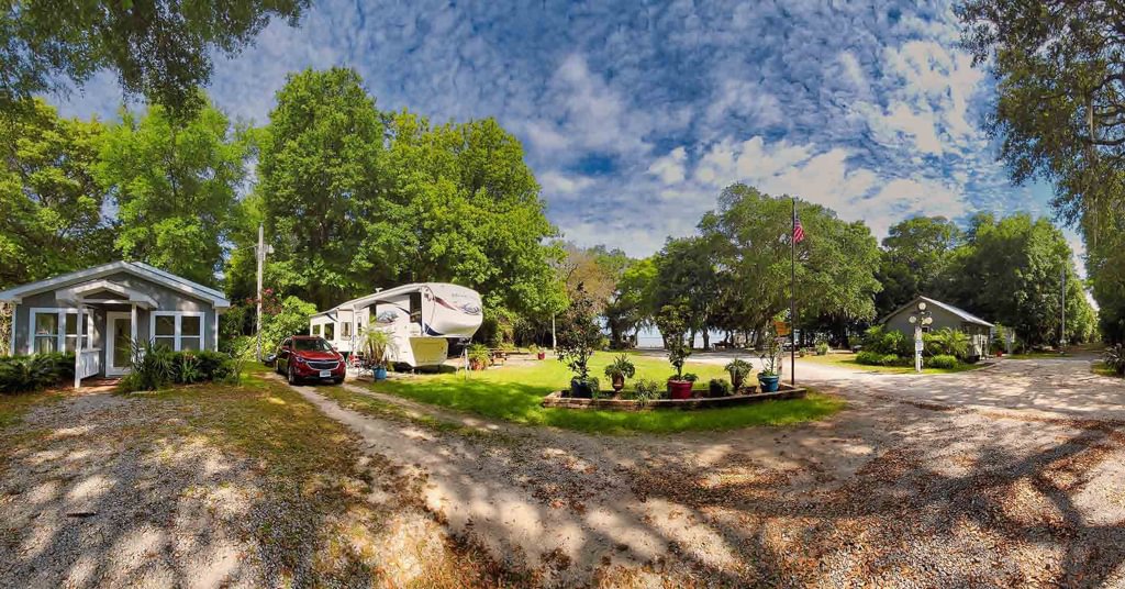 Bay Breeze RV on the Bay